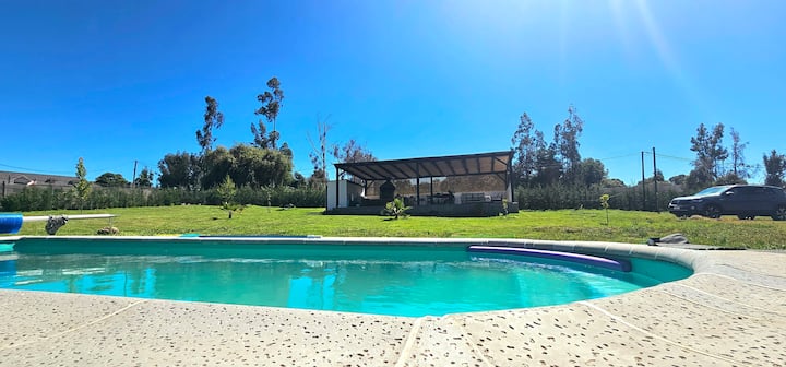 Acogedor Quincho Y Piscina - Melipilla