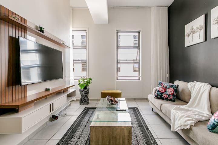 The Bolton Oasis - Tranquility Personified - Johannesburg