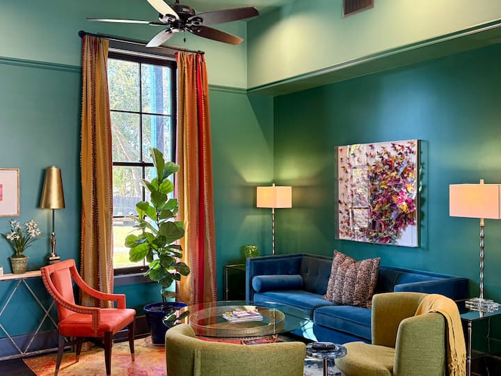 The Pullman House Downtown #822 W/ Heated Pool - Biloxi, MS