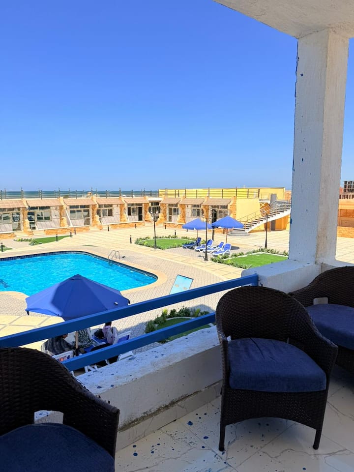 شقة فندقية فاخرة صف اول بحر وبول - Hurghada