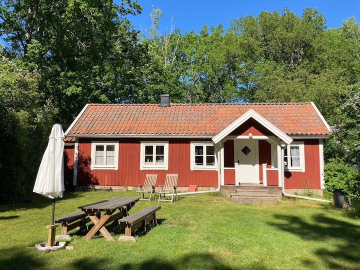 Stuga 52 Kvm M. Brygga, 3 Sovrum På Siarö - Sweden