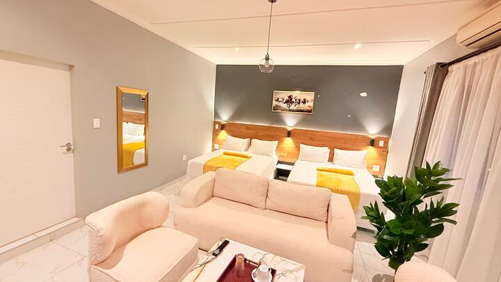 Nexus Luxury Lodge B(netflix,free Wifi,dstv) - Springs