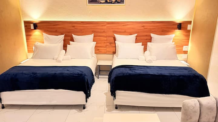 Nexus Luxury Lodge G(netflix,free Wifi,dstv) - Springs