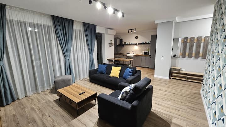 Apartament 4 Camere Centru - Constanța