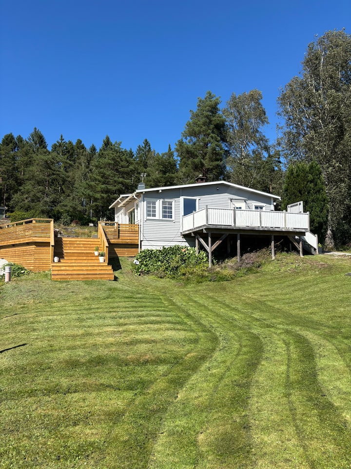 Stuga I Kavlanda, Bokenäs. - Henån