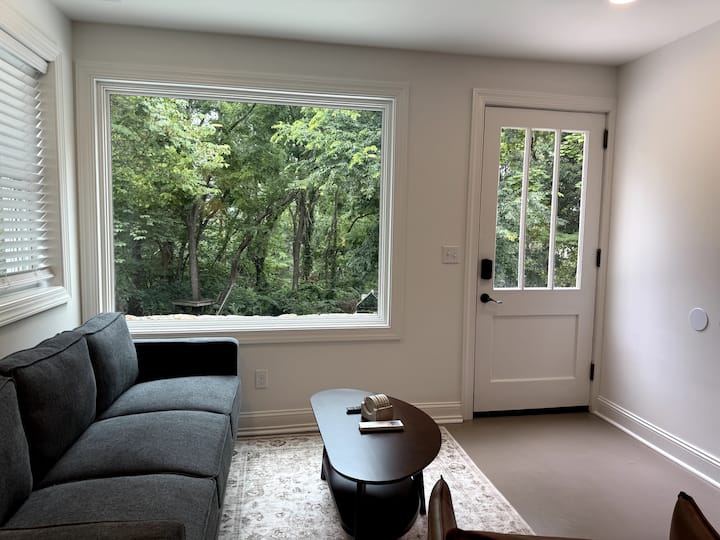 Wren's Nest Downtown Asheville - Asheville