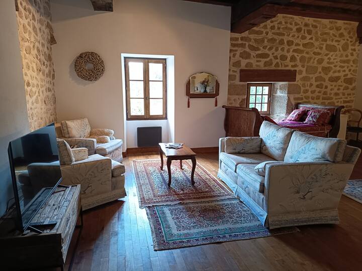 La Perlette – Luxe B&b Kamer Met Appartement - Nontron