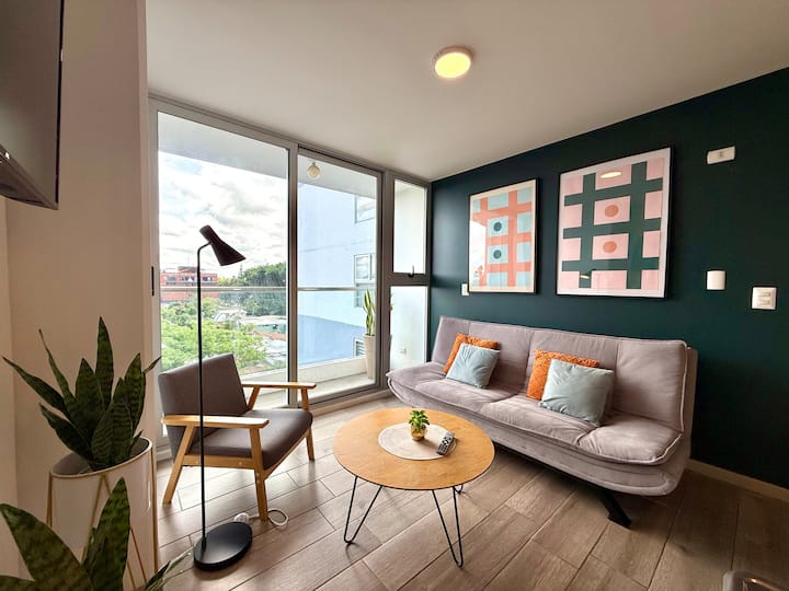 Céntrico Apartamento En Zona 14 - Guatemala