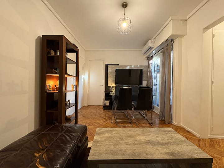 Cómodo 2 Ambientes En Colegiales - 阿根廷