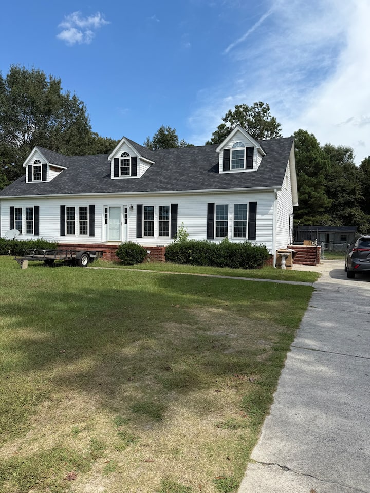 Near Goldsboro And Greenville - Seven Springs, NC