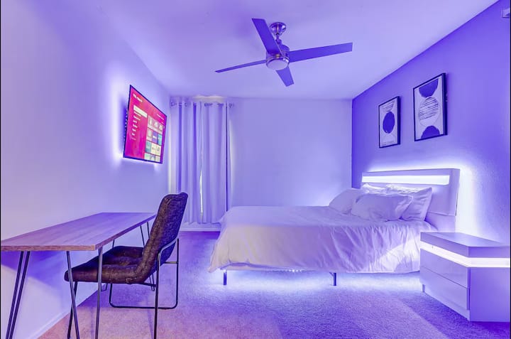 Htx Med Center | Self Check-in Pool, Gym, Patio - Houston, TX