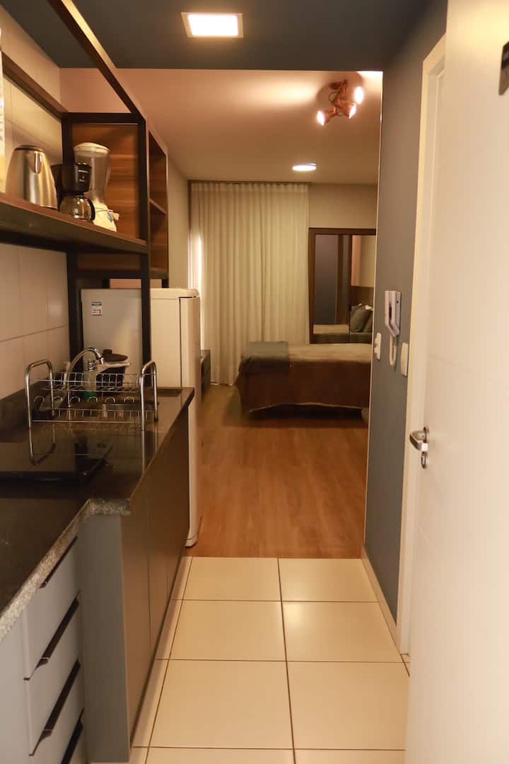 Studio Central P/ 4 Pessoas|conforto E Praticidade - Curitiba