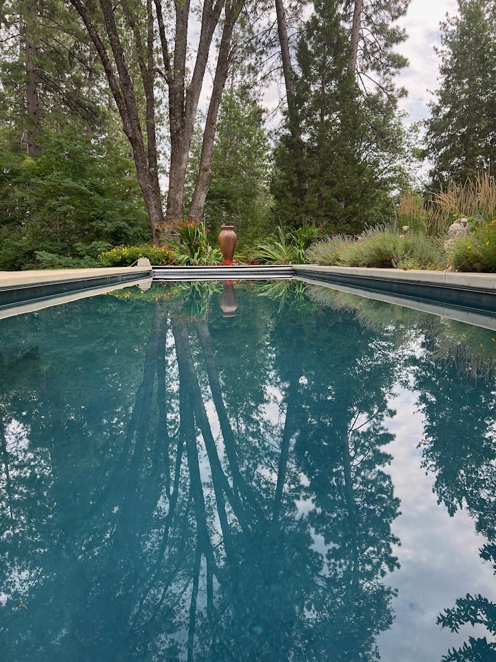 Downtown Nevada City With Pool! - Nevada City, CA