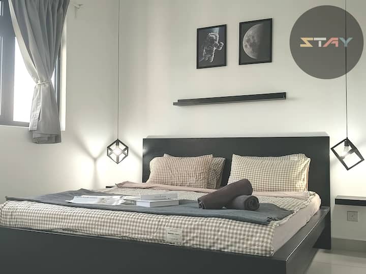 Mm Cozy Couple Netflix 3 Min To Legoland Bystay - Gelang Patah