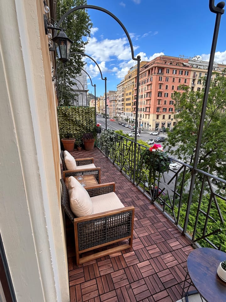 Vatican Home With Balcony 1 - Rome