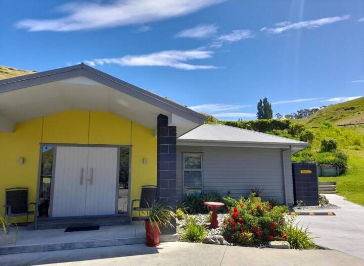 Hidden Gem In Oaklands B&b - 內皮爾