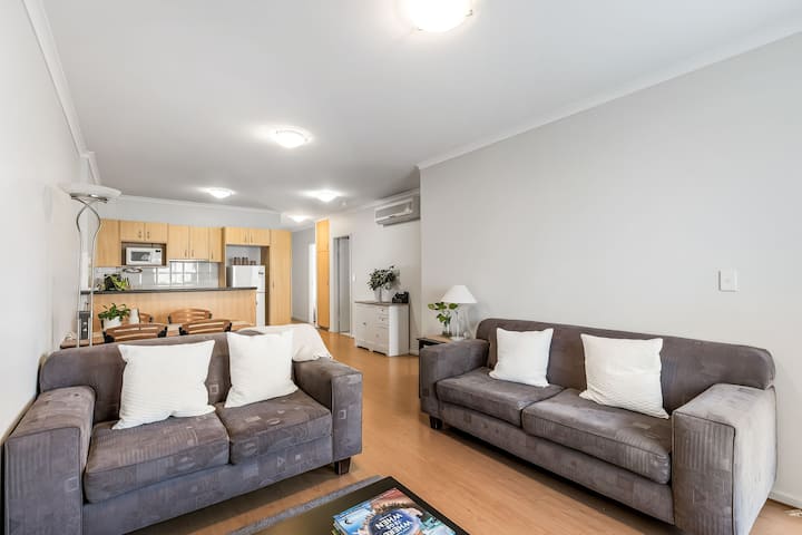 Convenience On Carrington - Adelaide