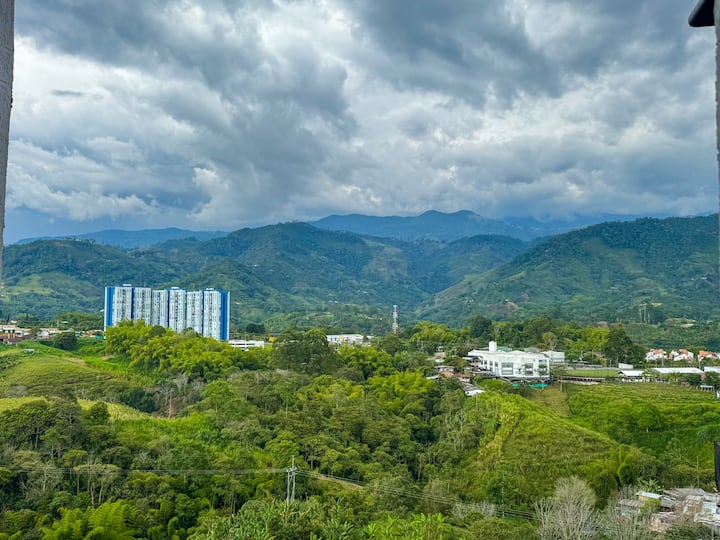 Loft, Norte De Armenia, Piso 10, Parqueadero Vista - Armenia, Colombia