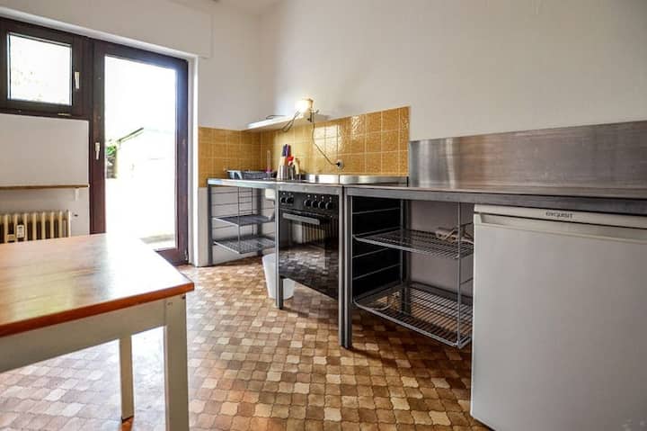 A Comfy Room For You To Stay! - Bonn