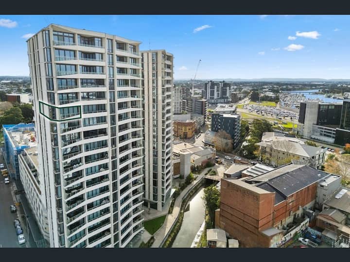 Belong Newcastle Studio Room - Waratah