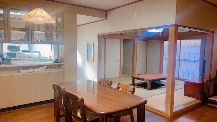 【Cafeムー&民泊】
1日1組限定、快適広々5ldk一棟貸！伊豆半島内でアクセスがとても良い場所 - Shimoda