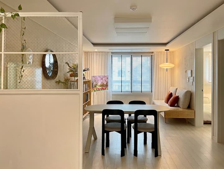 신축건물/지하철3분/무료주차/북한산/명동/동대문/넓은거실/종로/가족여행/덕성여대 - 호원2동