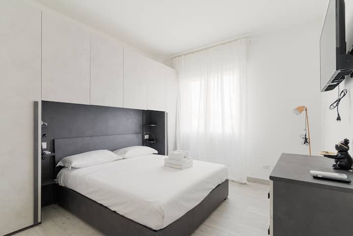 Guesthost - Bright Apartment In Lorenteggio - Mailand
