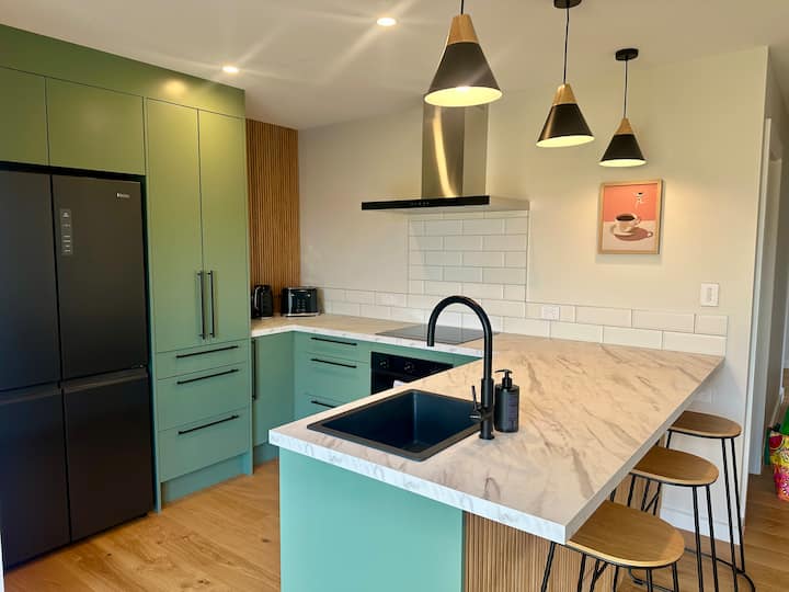 Kilda Cottage - New Listing - Close To Beach - Dunedin