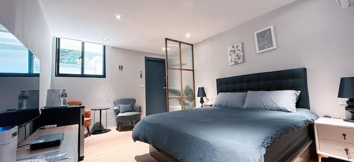 盧夏-105 - Taipéi