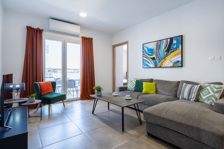 Invictus 2-bedroom Apartment - Larnaka