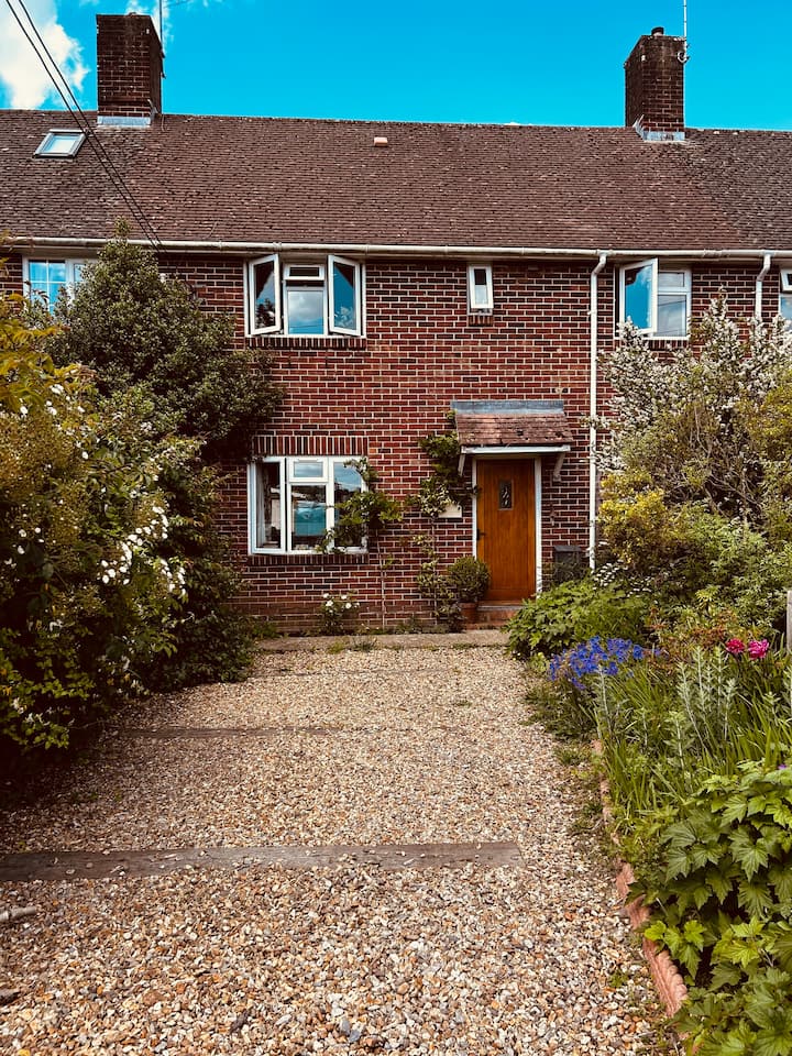 Stream House In The New Forest - Fordingbridge