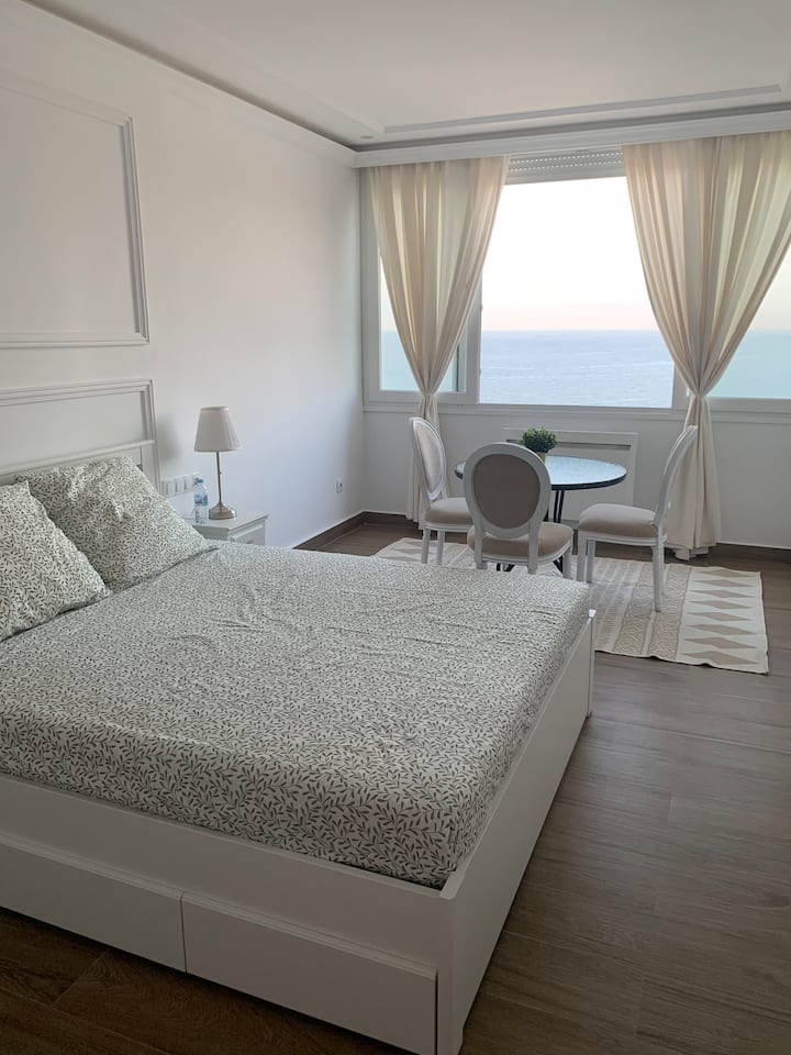 La Perla De Tarifa - Tangier