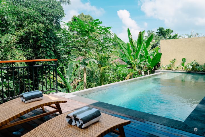 Nasa Place Ubud With Jungle View - Bali