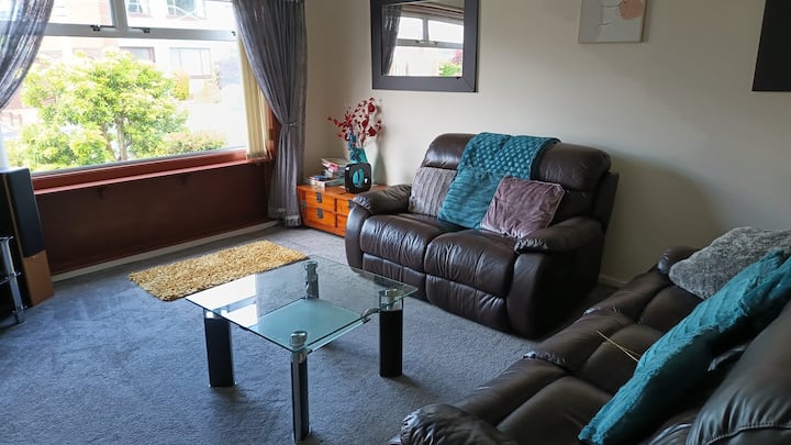 The 
Wallace View Bedroom - Stirling