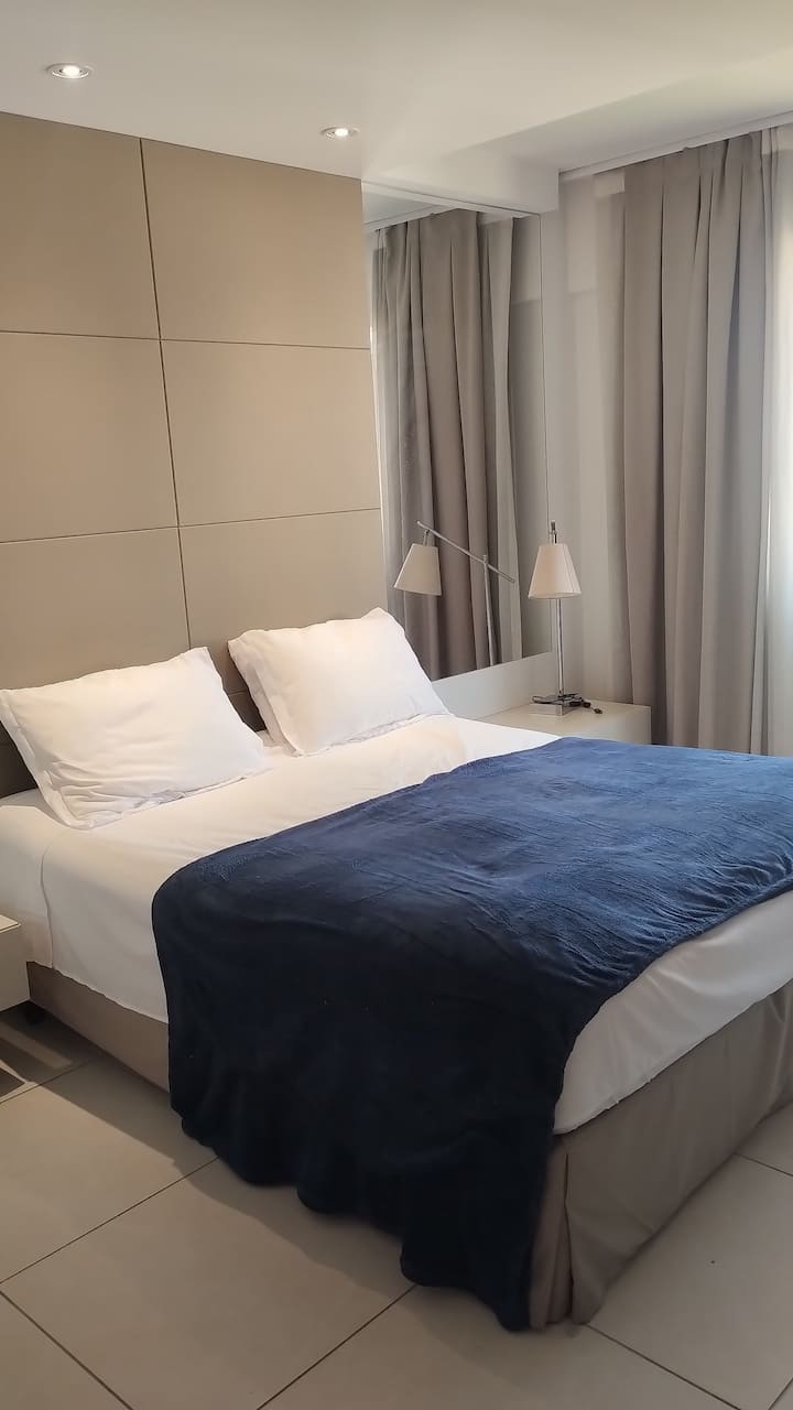 Suíte Confortável | Piscina | Academia | A/c - Belo Horizonte