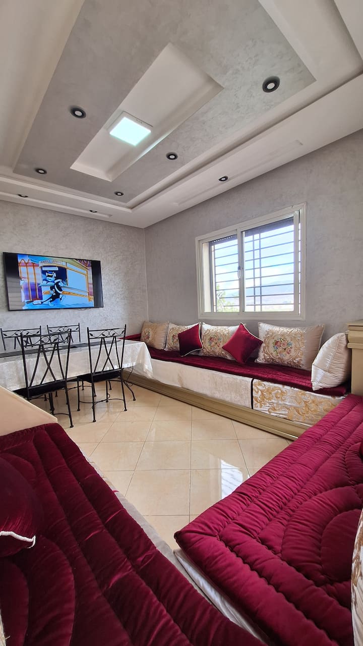 Cozy Comfort On Mohamed Vi St - Fez