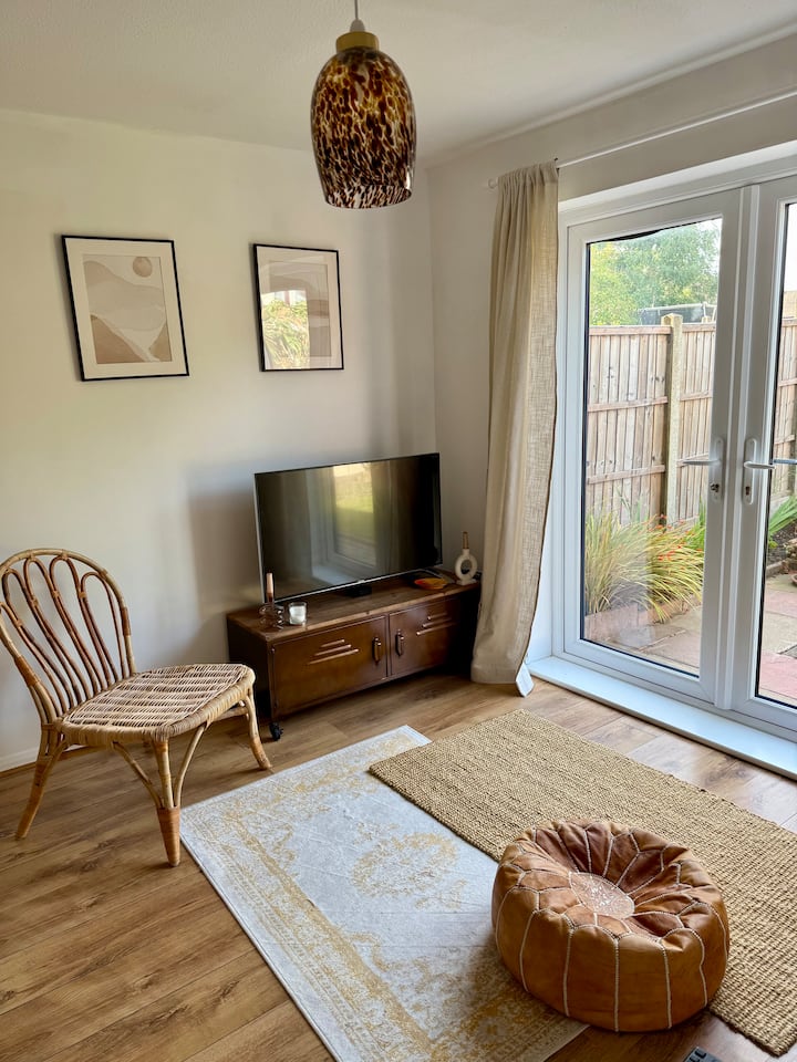 Small Cosy Spondon House - 德比