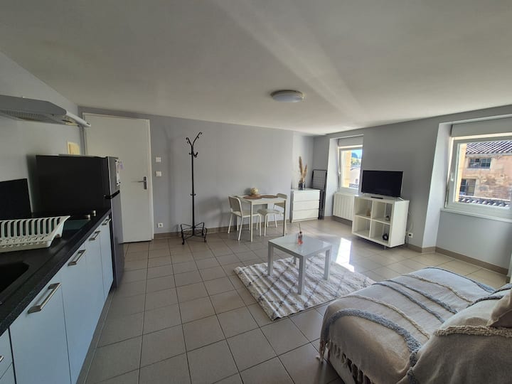 Appartement Centre Historique - Blaye