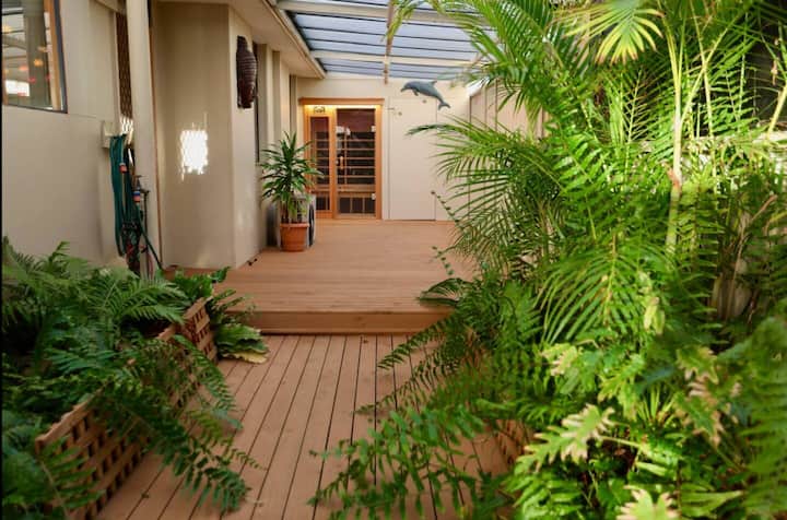 Casa Tiki - Large Family Home - Mandurah