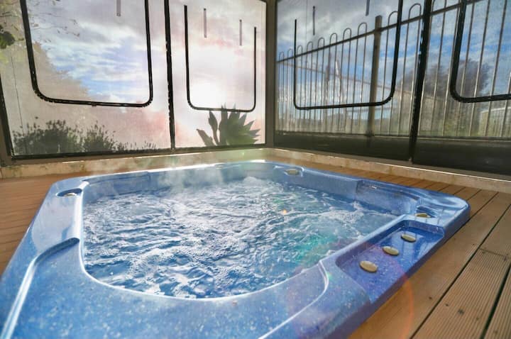 Casa Tiki - Large Family Home - Mandurah