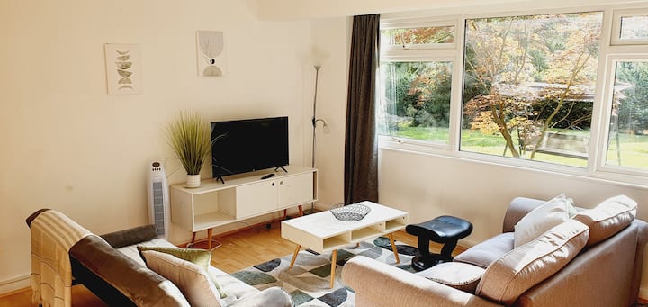 Spacious 1 Bed In Reigate - Redhill
