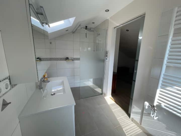 Charmante Wohnung Mit Loggia - Wackersdorf