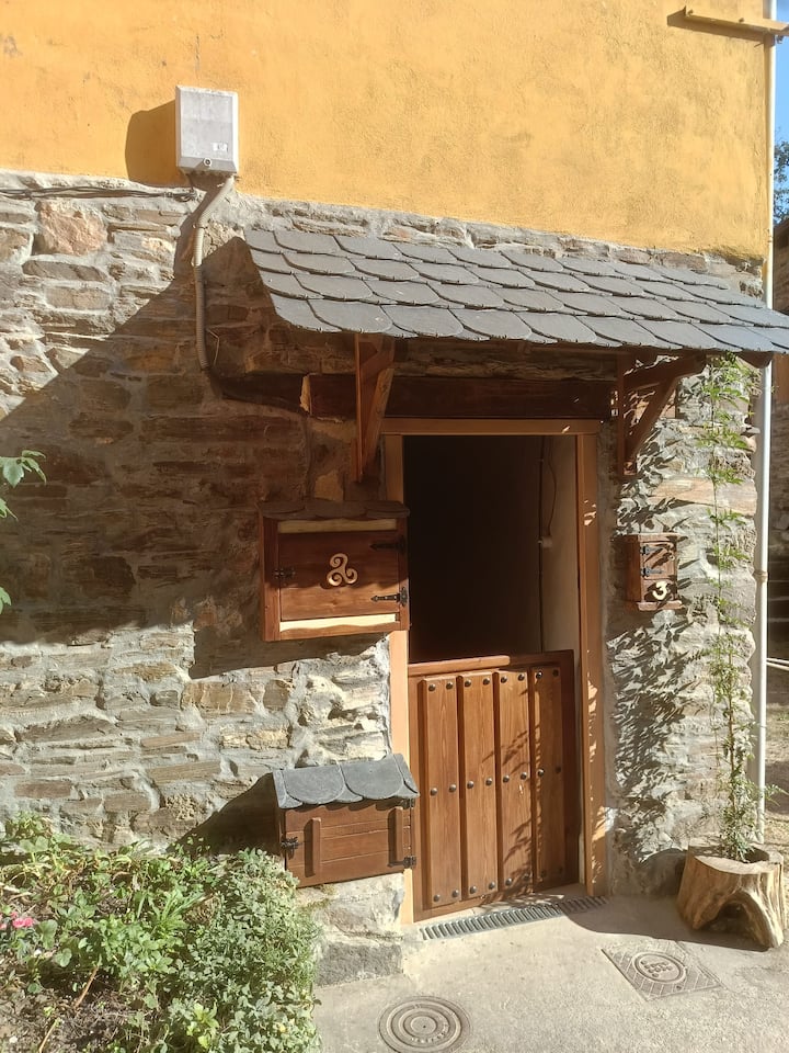 El Escondite - Ponferrada