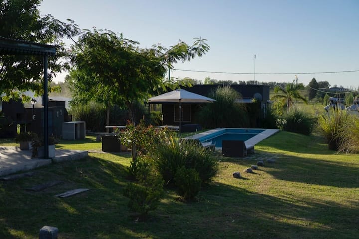 Cabañas Las Casitas Del Parana - San Pedro, Argentina