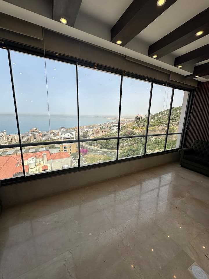 Sea View Apartment – 15 Mins From Downtown Beirut - Beirut