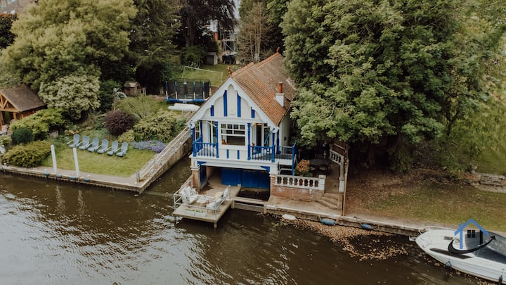 Boathouse On Thames, Detached, Patios X3 Parking - キングストン・アポン・テムズ