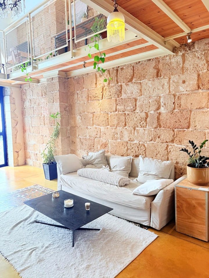 Stylish Authentic Loft In Jaffa - Tel Aviv-Yafo