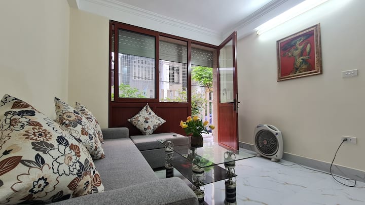 Trinh's Alcove - Quiet Central Studio - China