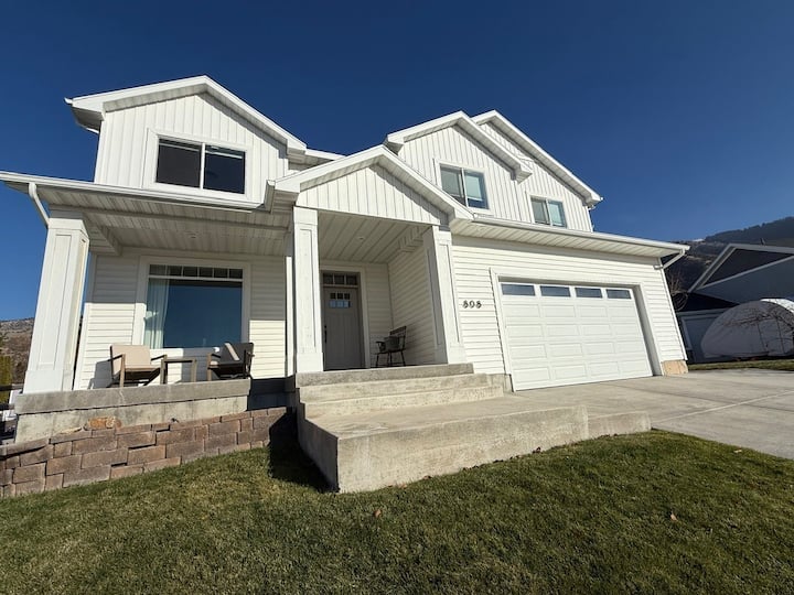 Family Home In Providence-ev Charging-sleeps 15 - Hyrum State Park, Hyrum