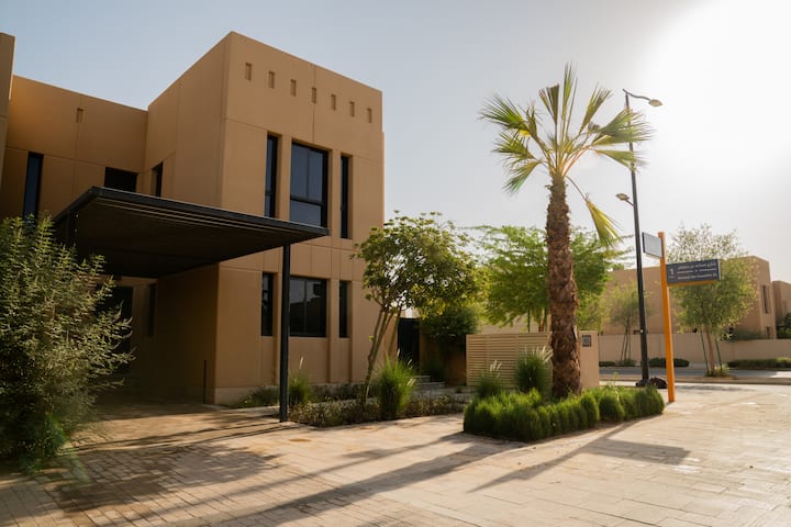 Luxurious Villa In Sedra Roshn - Riyad